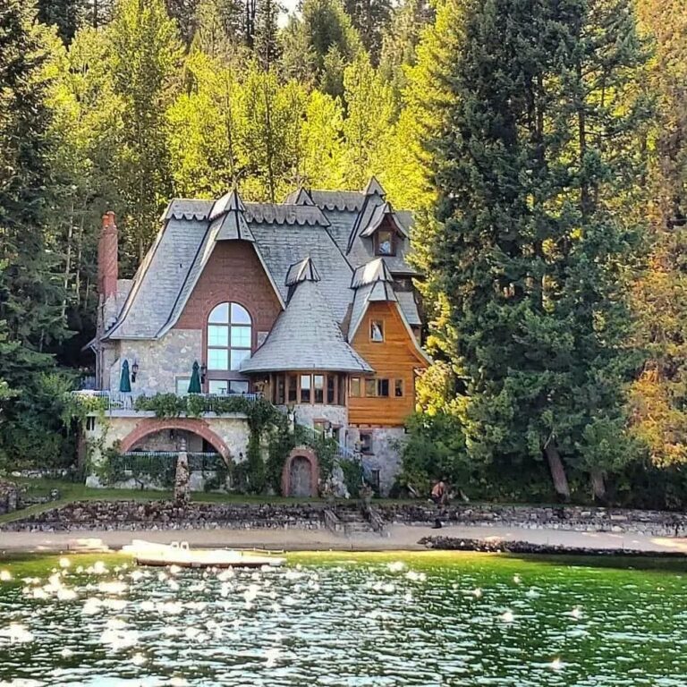 10 espectaculares casas rústicas frente a un lago. - Casas de Campo