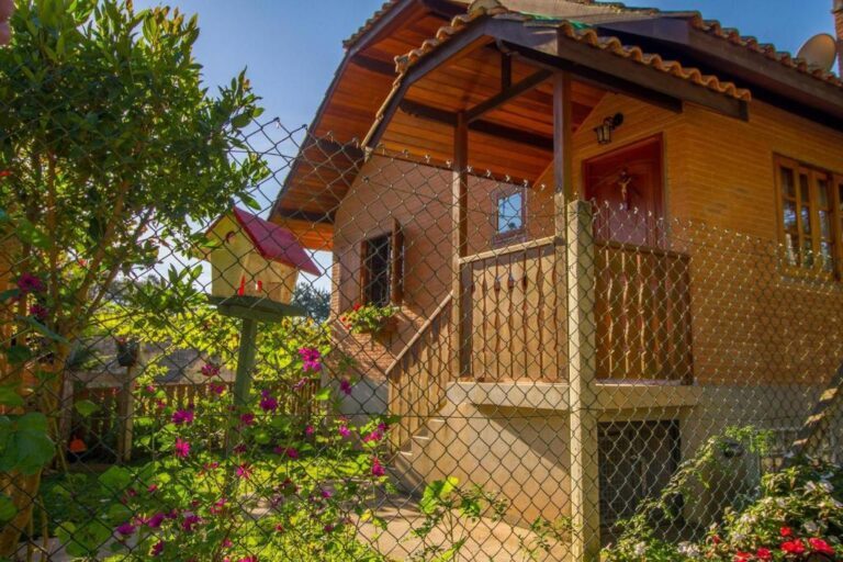 +40 increíbles casas de campo con techo de teja andina. - Casas de Campo